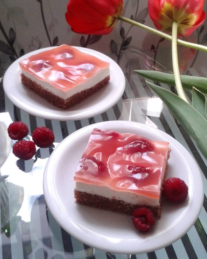 Jednodchý malinový zákusok - Recept - receptar.online