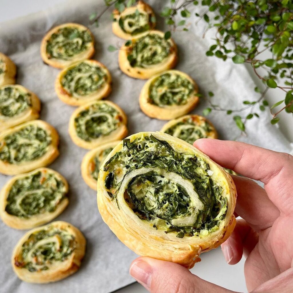 Slané špenátové slimáky ideálne na Veľkú Noc - Recept - receptar.online